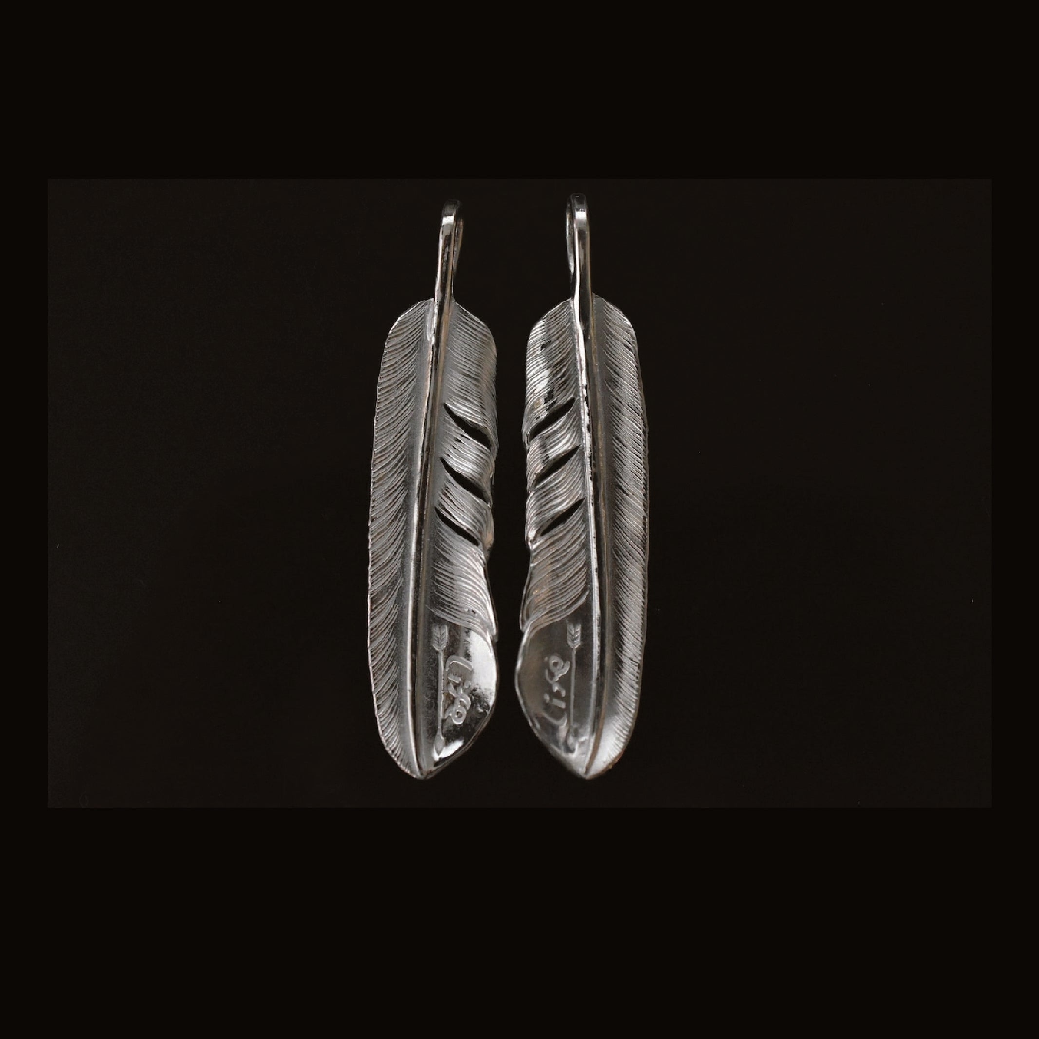 18 Natural Life Feather – Retro Colony