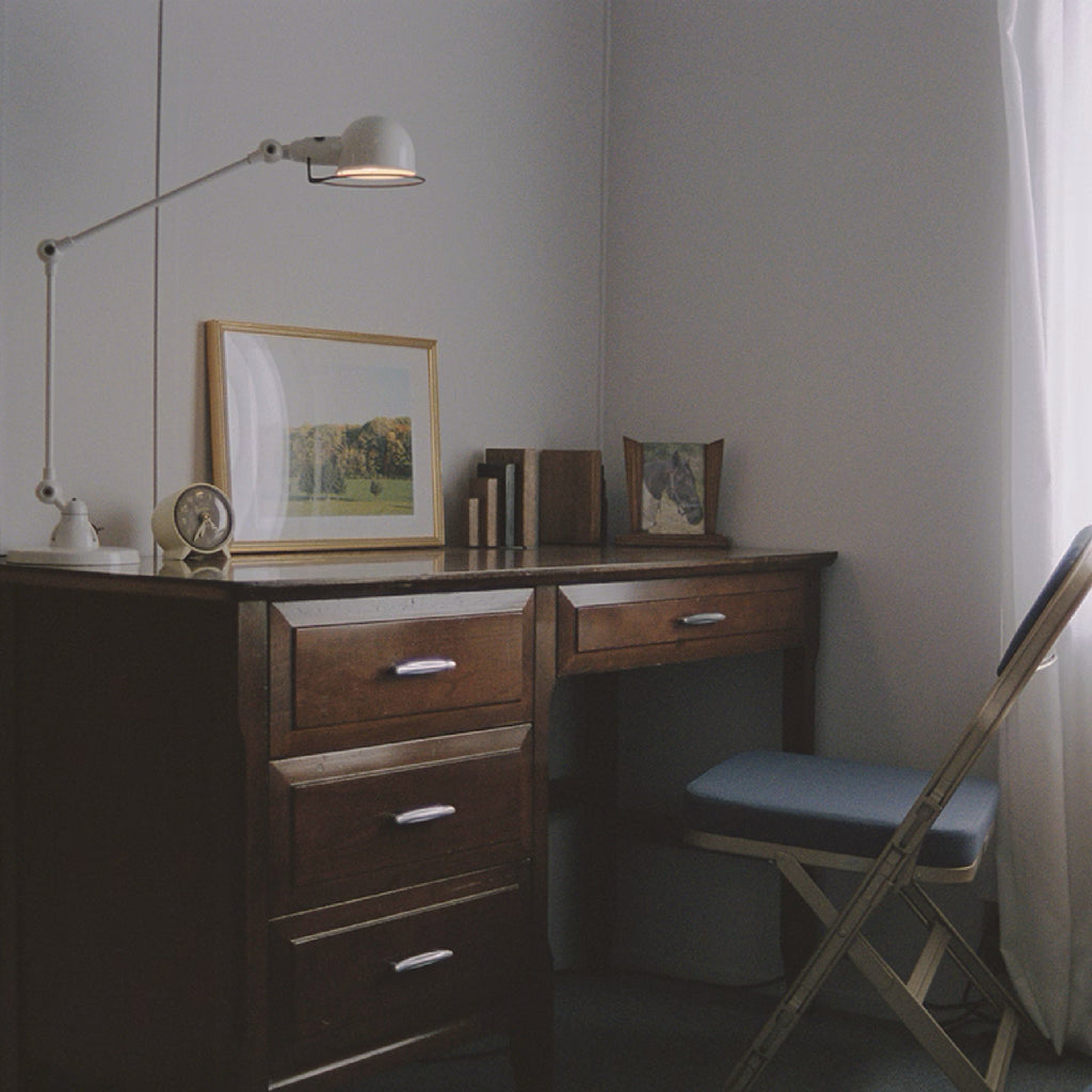 Jielde Signal Desk Lamp – Retro Colony